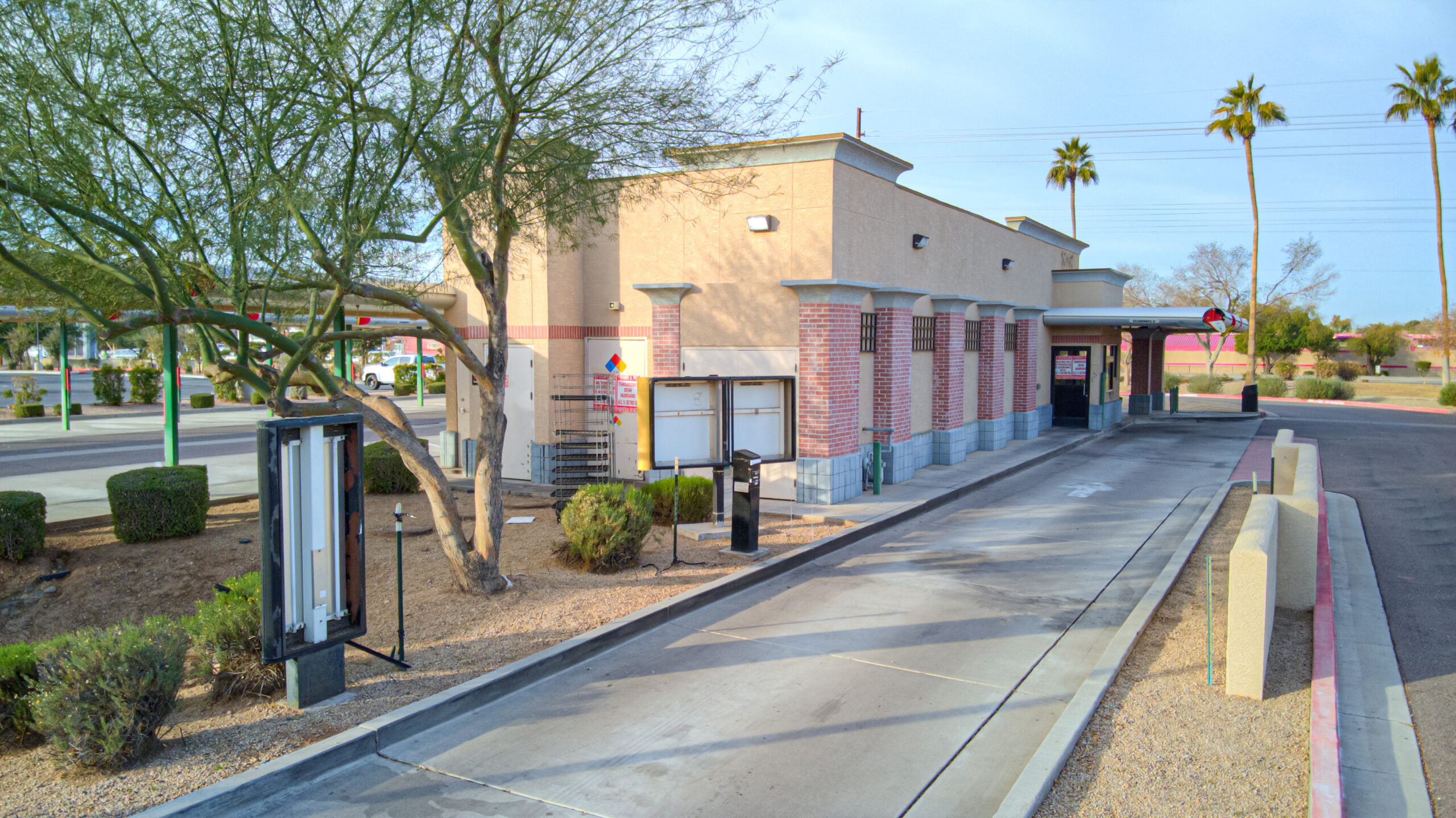 Existing Drive-Thru Building in Gilbert | ORION INVESTMENT REAL ESTATE